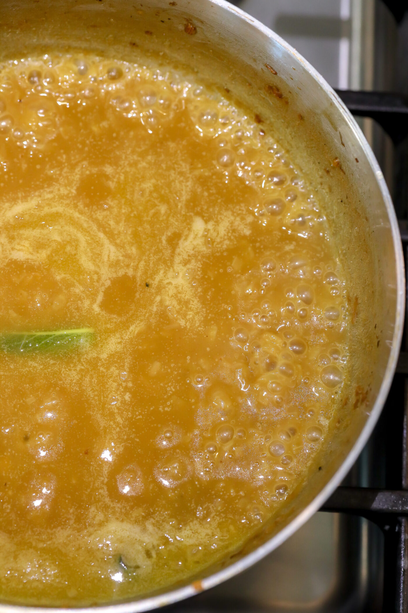 Caramelized Onion Gravy - Food My Muse