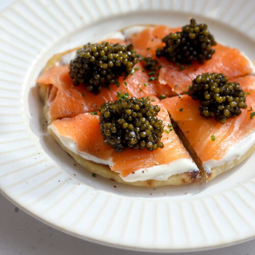 Smoked Salmon Caviar Pizza - Food My Muse