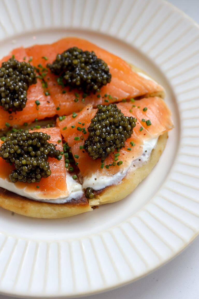 Smoked Salmon Caviar Pizza - Food My Muse