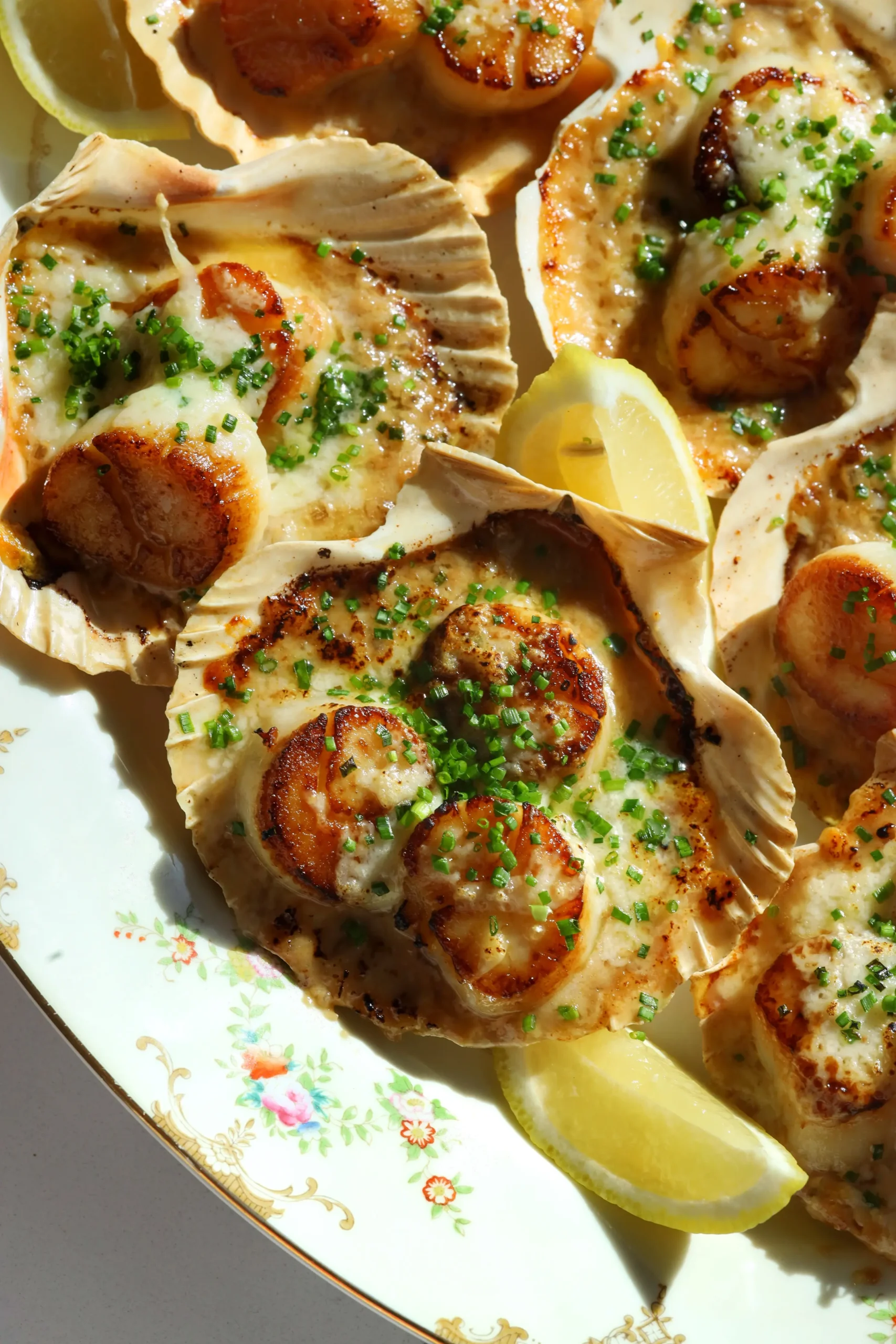 Coquilles St Jacques (Classic French Scallops Gratin) - Food My Muse